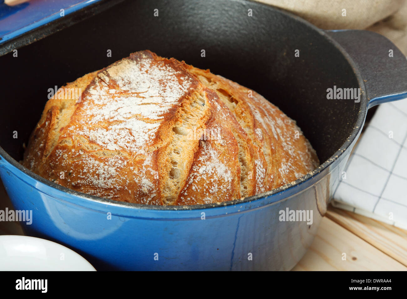 Home made bread baked in iron pot Stock Photo - Alamy
