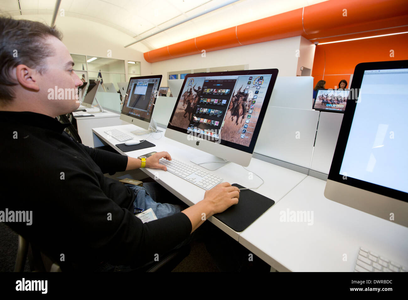 Bibliotech hi-res stock photography and images - Alamy