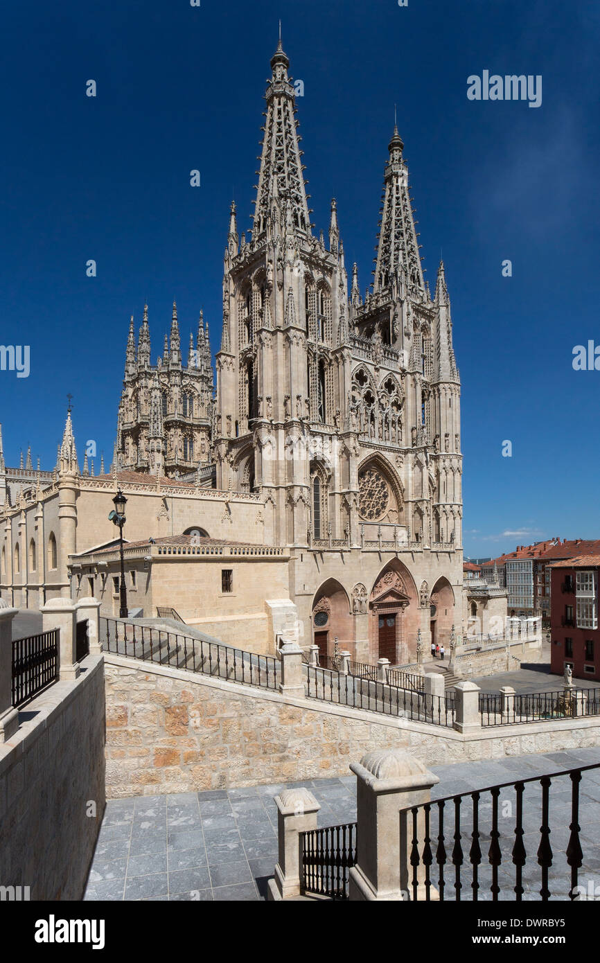 Overview buildings in burgos spain hi-res stock photography and images ...