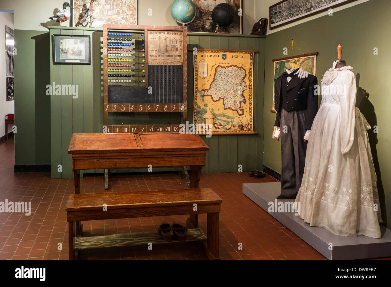 20th century classroom hi-res stock photography and images - Alamy
