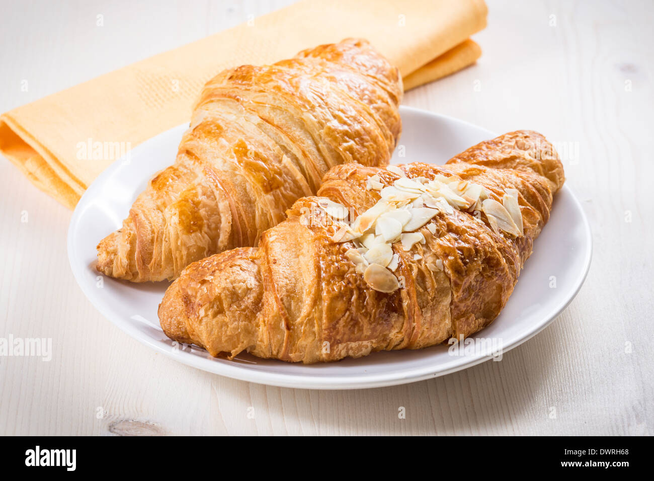 Croissants on a plate hi-res stock photography and images - Alamy