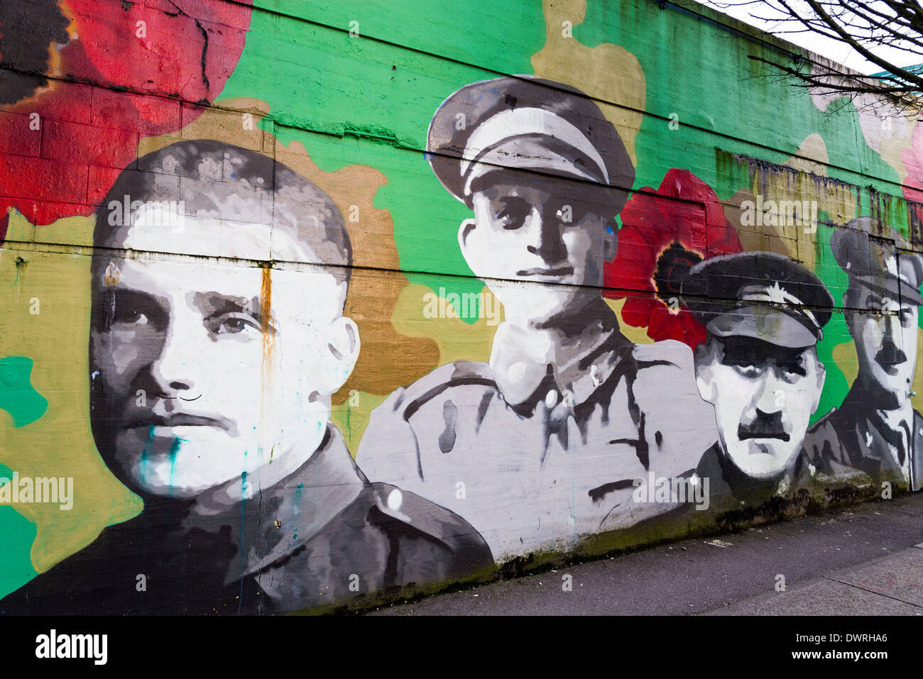 Veterans remembrance day poppies mural poppy wall art hi-res stock ...