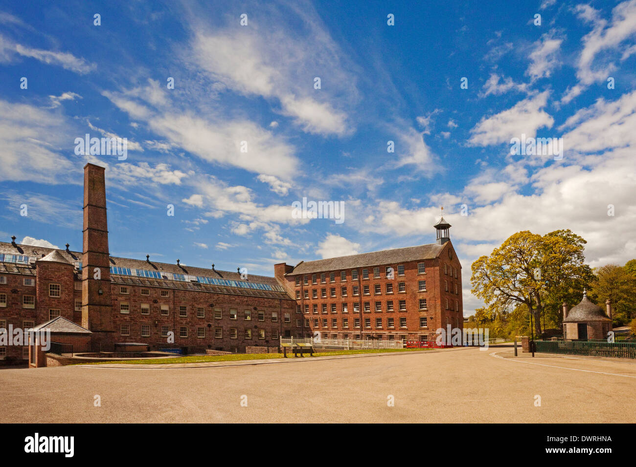 Mid Mill and Bell Mill, Stanley Mills, near Perth Stock Photo - Alamy