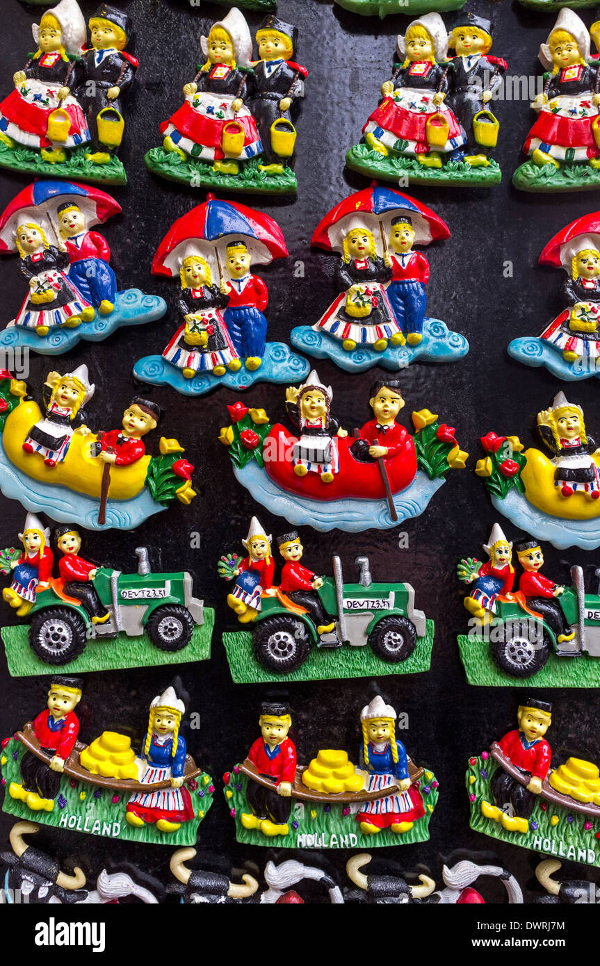 Magnets hi-res stock photography and images - Alamy