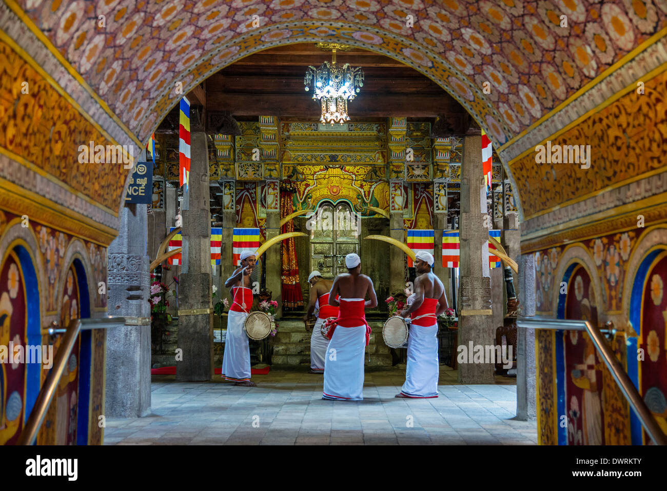 Ceremony in Temple of the Sacred Tooth Relic Kandy Sri Lanka Stock ...