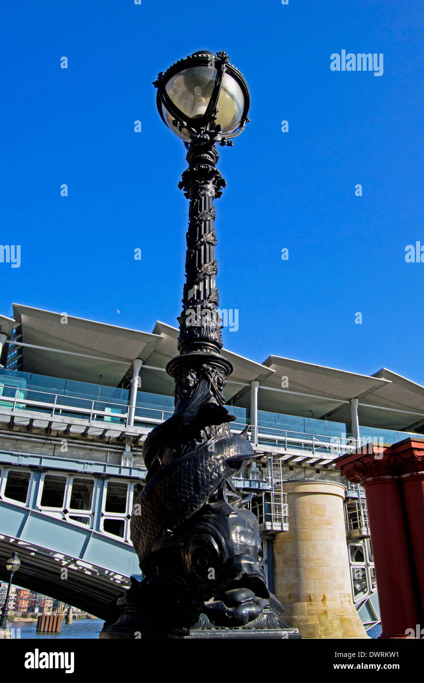 View of Blackfriars Railway Bridge and riverside lamp post Stock Photo ...