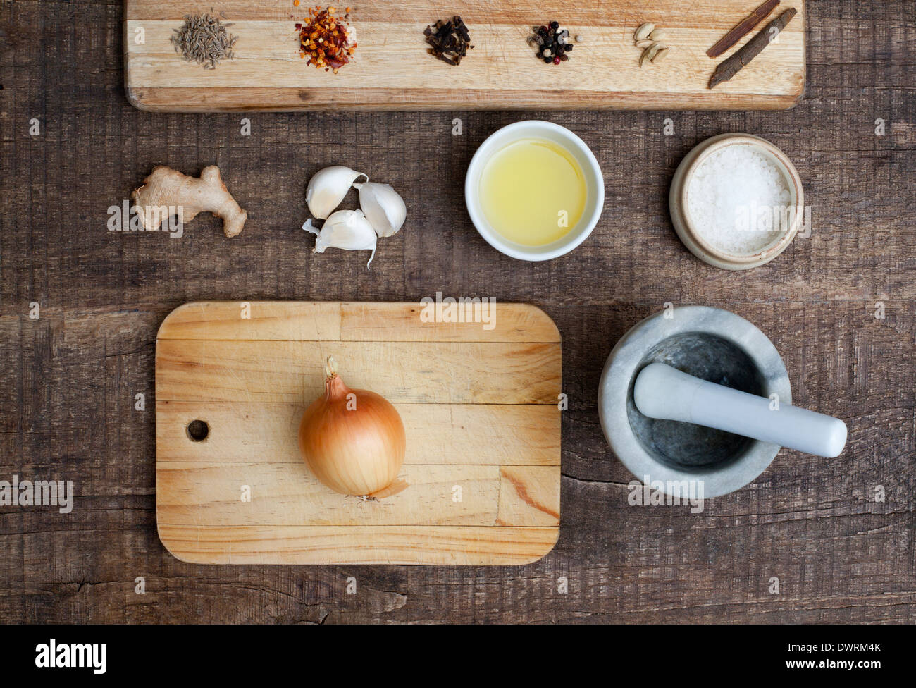 Making curry hi-res stock photography and images - Alamy