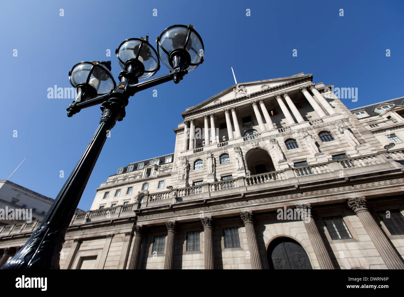 Bank of England, Threadneedle Street, London, England, UK Stock Photo ...