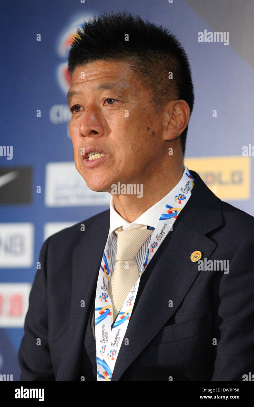 Nissan Stadium, Kanagawa, Japan. 12th Mar, 2014. Yasuhiro Higuchi (F ...