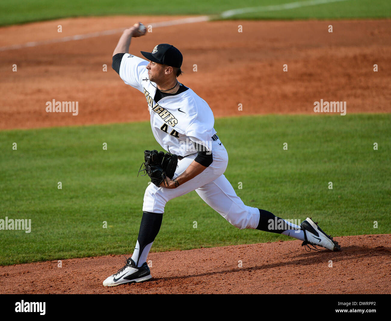 Ucf knights baseball hi-res stock photography and images - Alamy