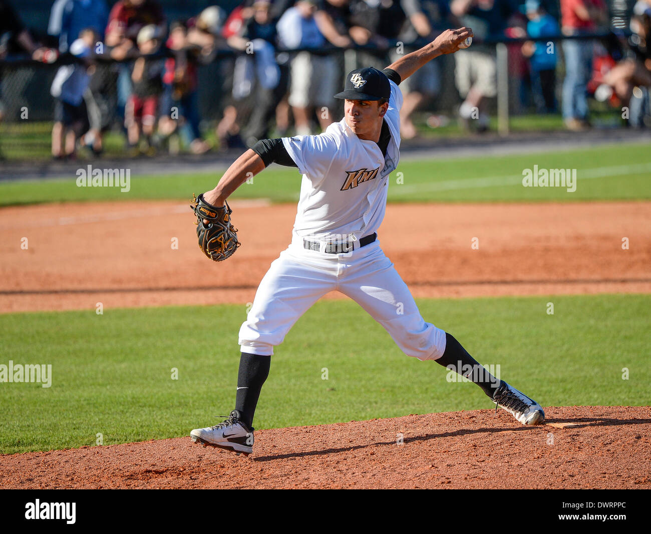 March 12, 2014 - Orlando, FL, U.S: UCF pitcher Vinnie Rosace (19 ...