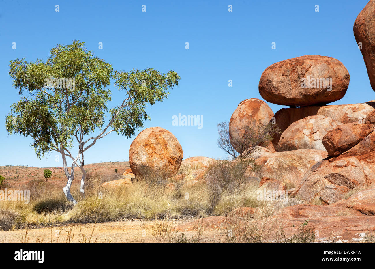 formation of round boulders in Central Australia called Devils Marbles ...