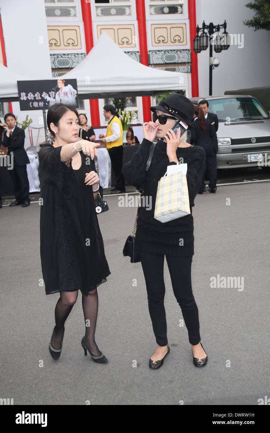 Funeral of the late singer Gao Lingfeng held in Taipei on Wednesday ...