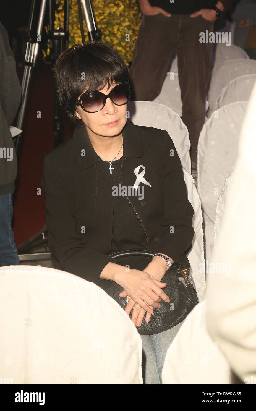 Lingfeng zhang hi-res stock photography and images - Alamy