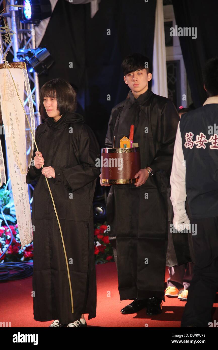 Funeral of the late singer Gao Lingfeng held in Taipei on Wednesday ...