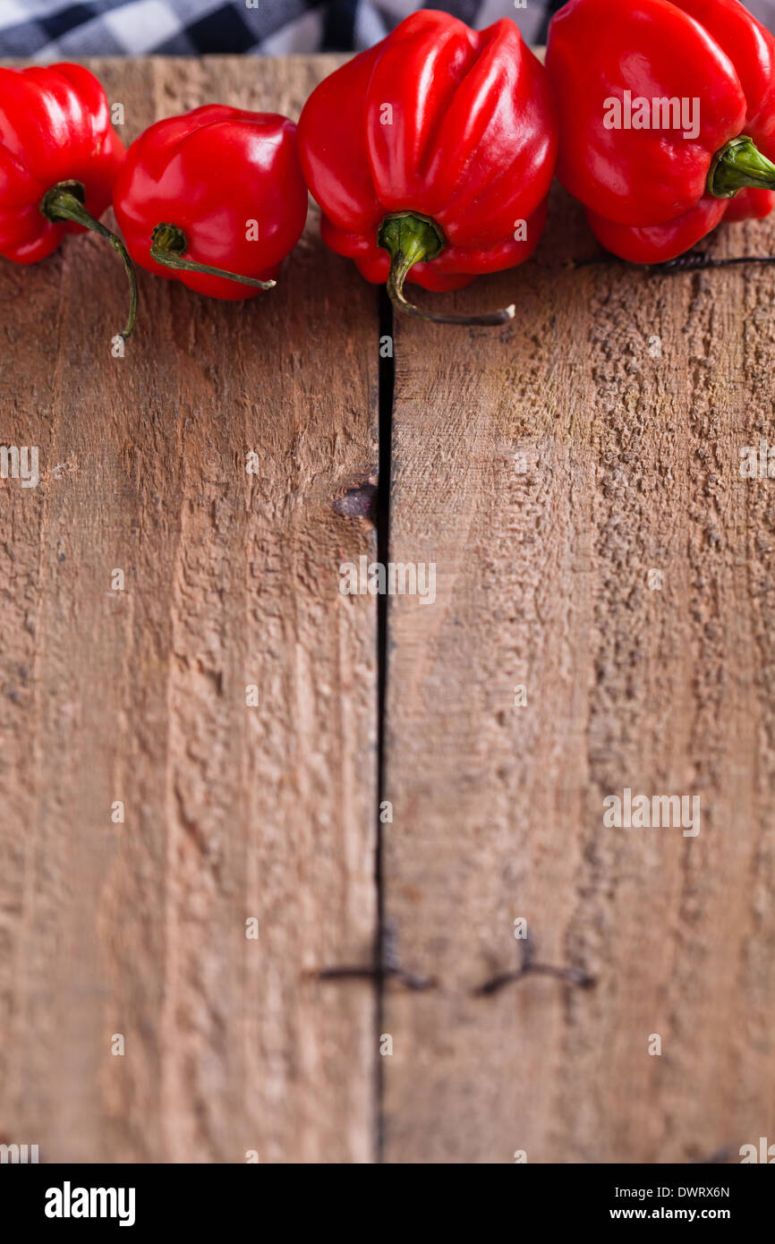 Round red peppers hi-res stock photography and images - Alamy