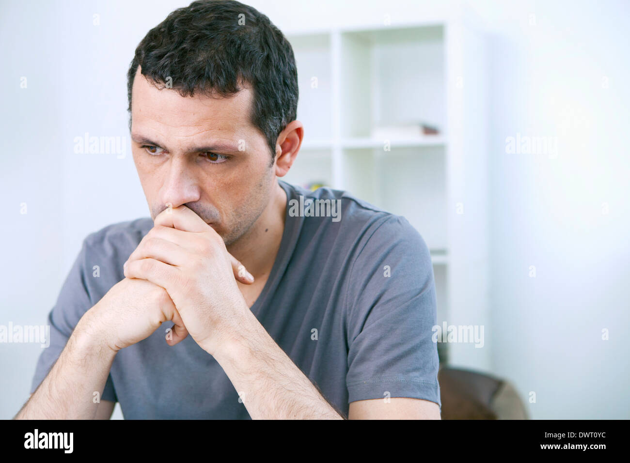 Worried man hi-res stock photography and images - Alamy