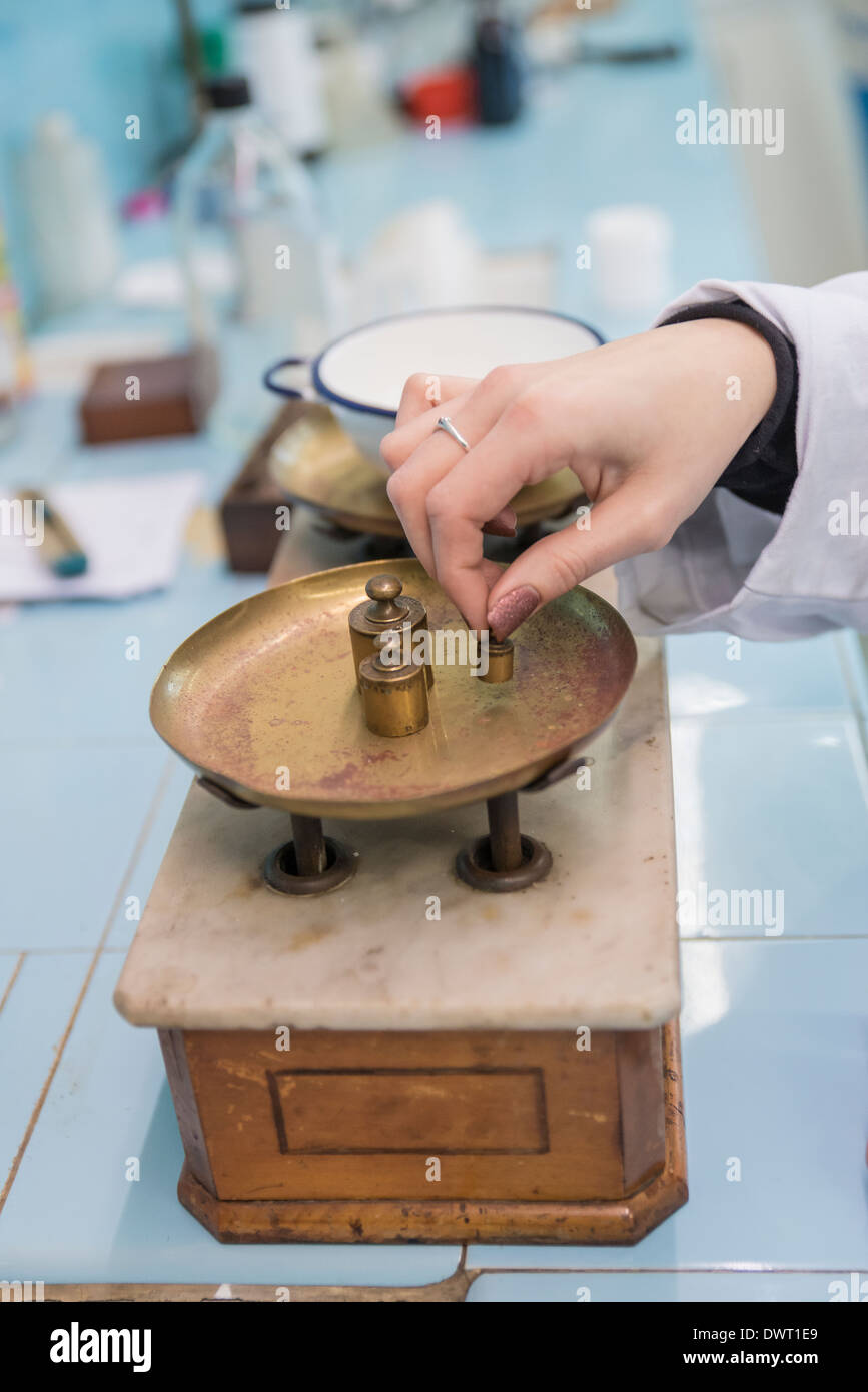 Medicines for individual preparation hi-res stock photography and ...