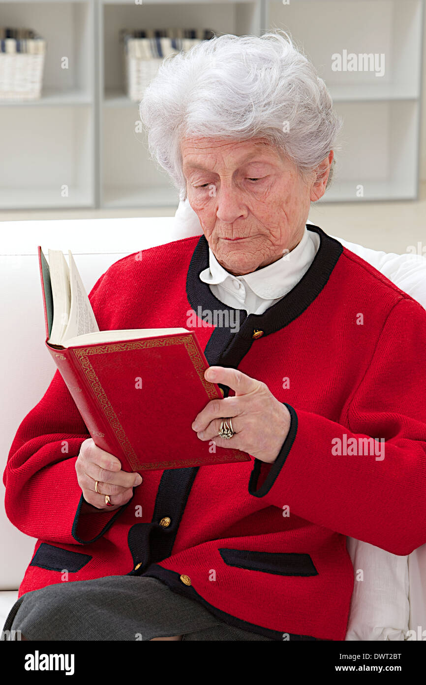 Elderly person reading Stock Photo - Alamy