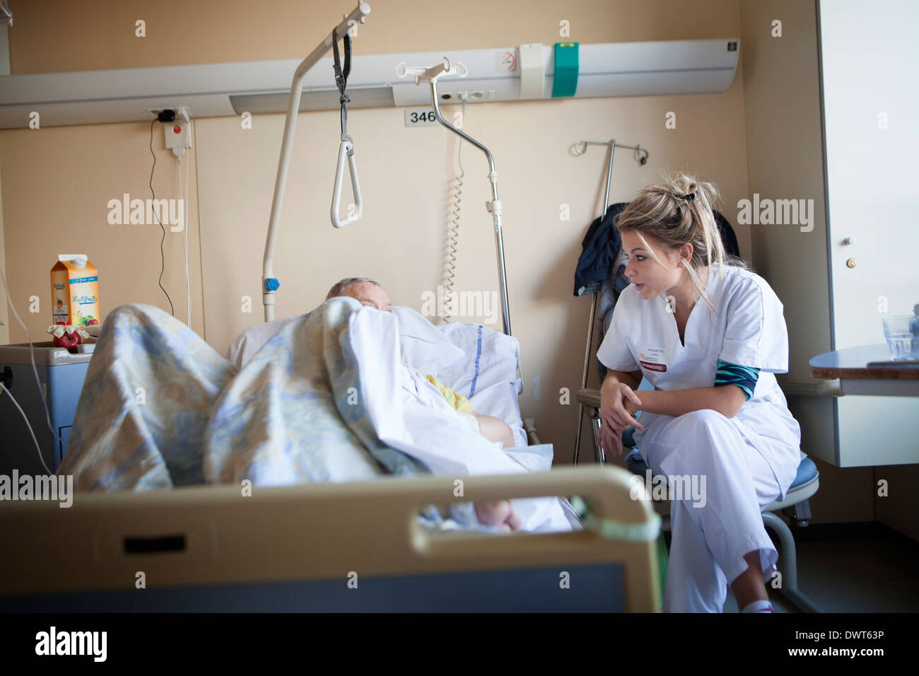Patient comfort hi-res stock photography and images - Alamy