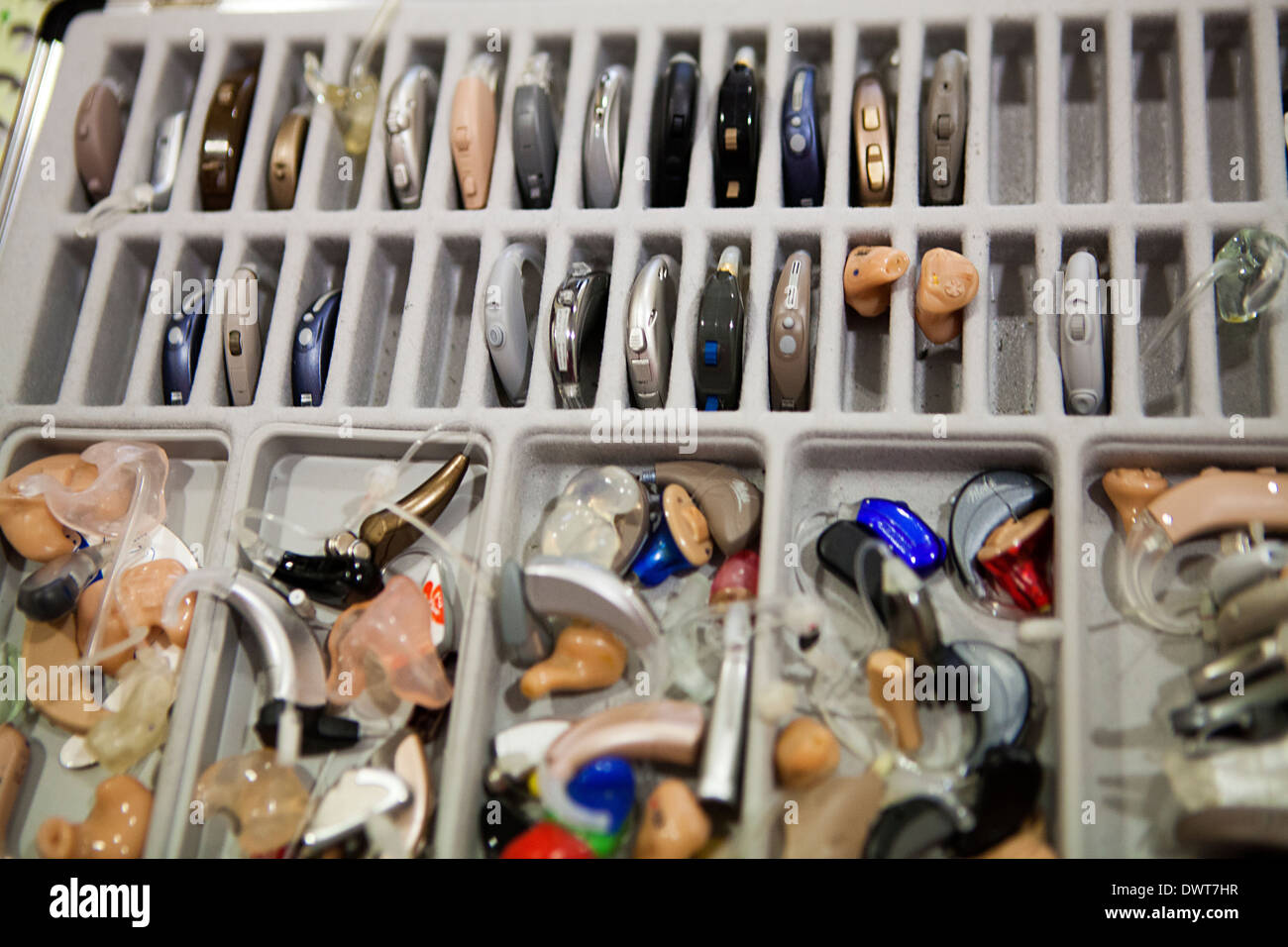 Hearing aid hi-res stock photography and images - Alamy