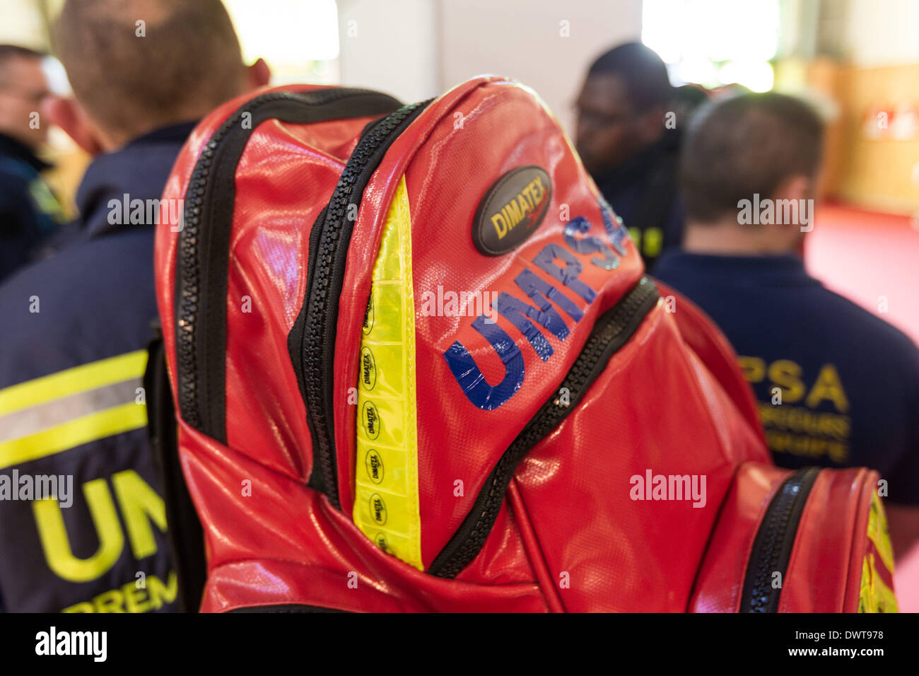 First aid team Stock Photo - Alamy