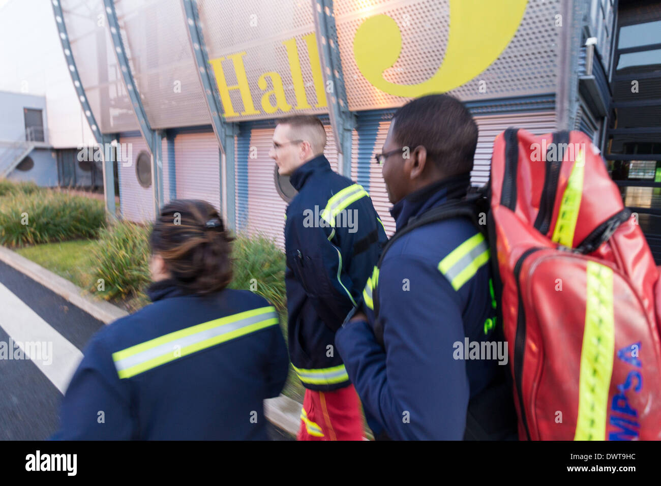 First aid team Stock Photo - Alamy