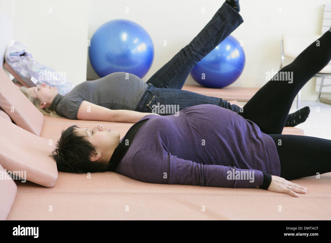 Preparation for giving birth Stock Photo - Alamy