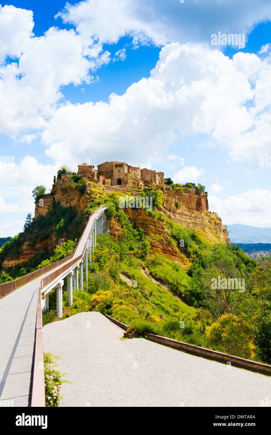 Bridge to town and castle of Bagnoregio, Lazio, Italy Stock Photo - Alamy