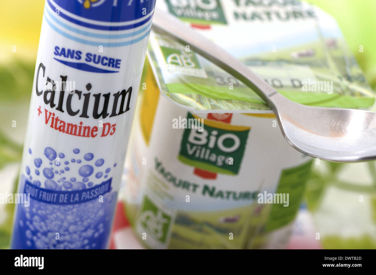 Calcium effervescent tablet hi-res stock photography and images - Alamy