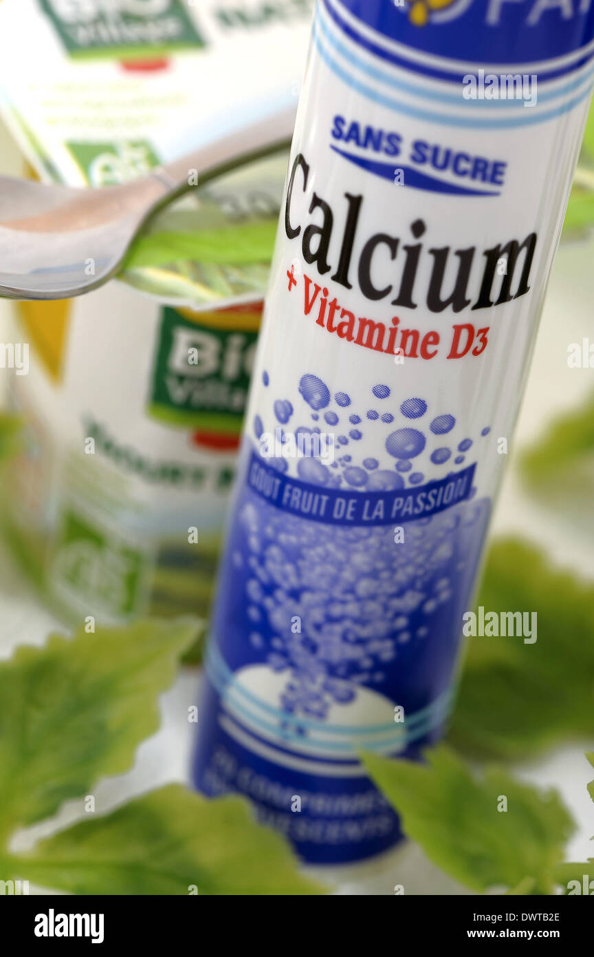 Calcium effervescent tablet hi-res stock photography and images - Alamy