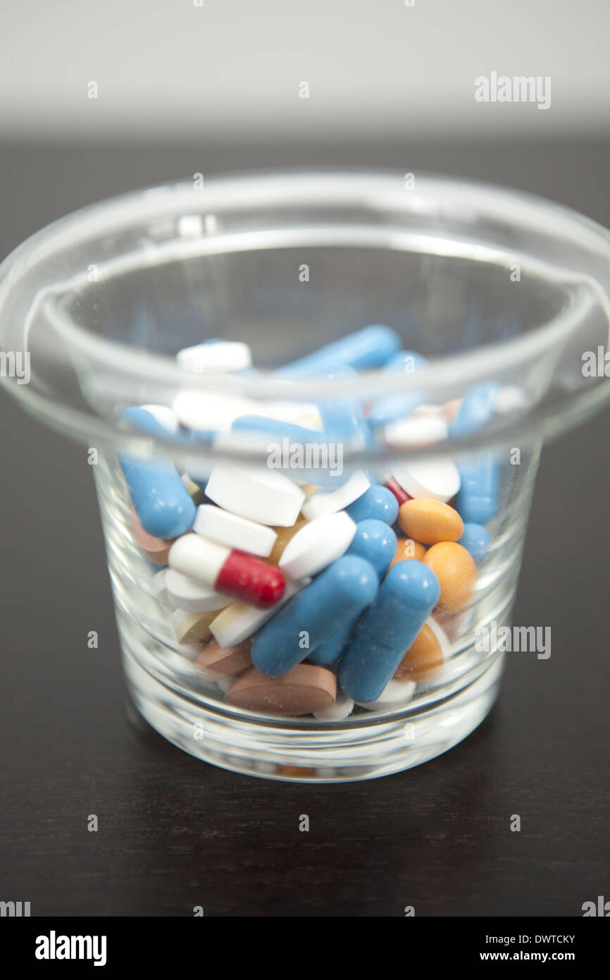 Medicine overmedication hi-res stock photography and images - Alamy