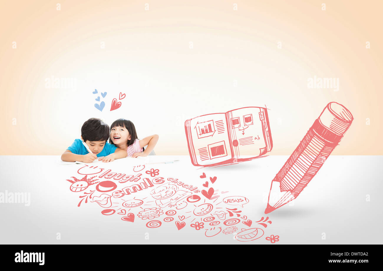 kids drawing together Stock Photo - Alamy