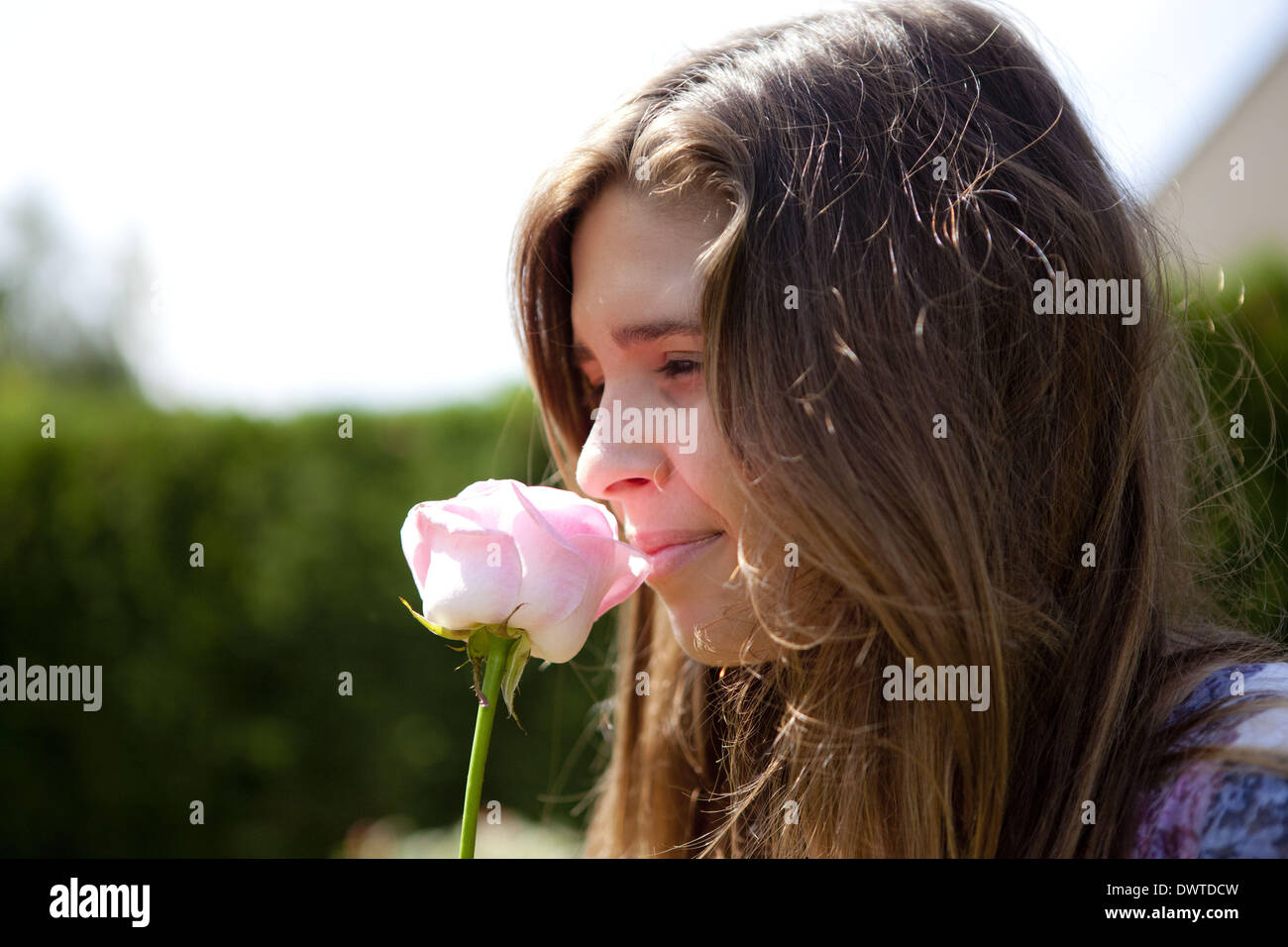 Smell smile hi-res stock photography and images - Alamy
