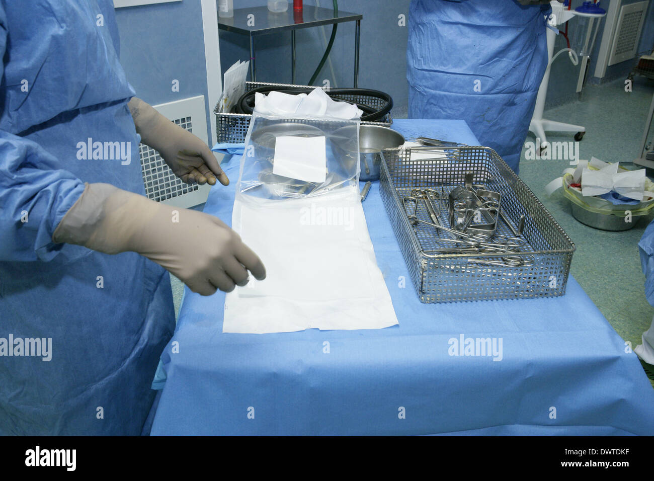 Graft skin plastic surgery hi-res stock photography and images - Alamy