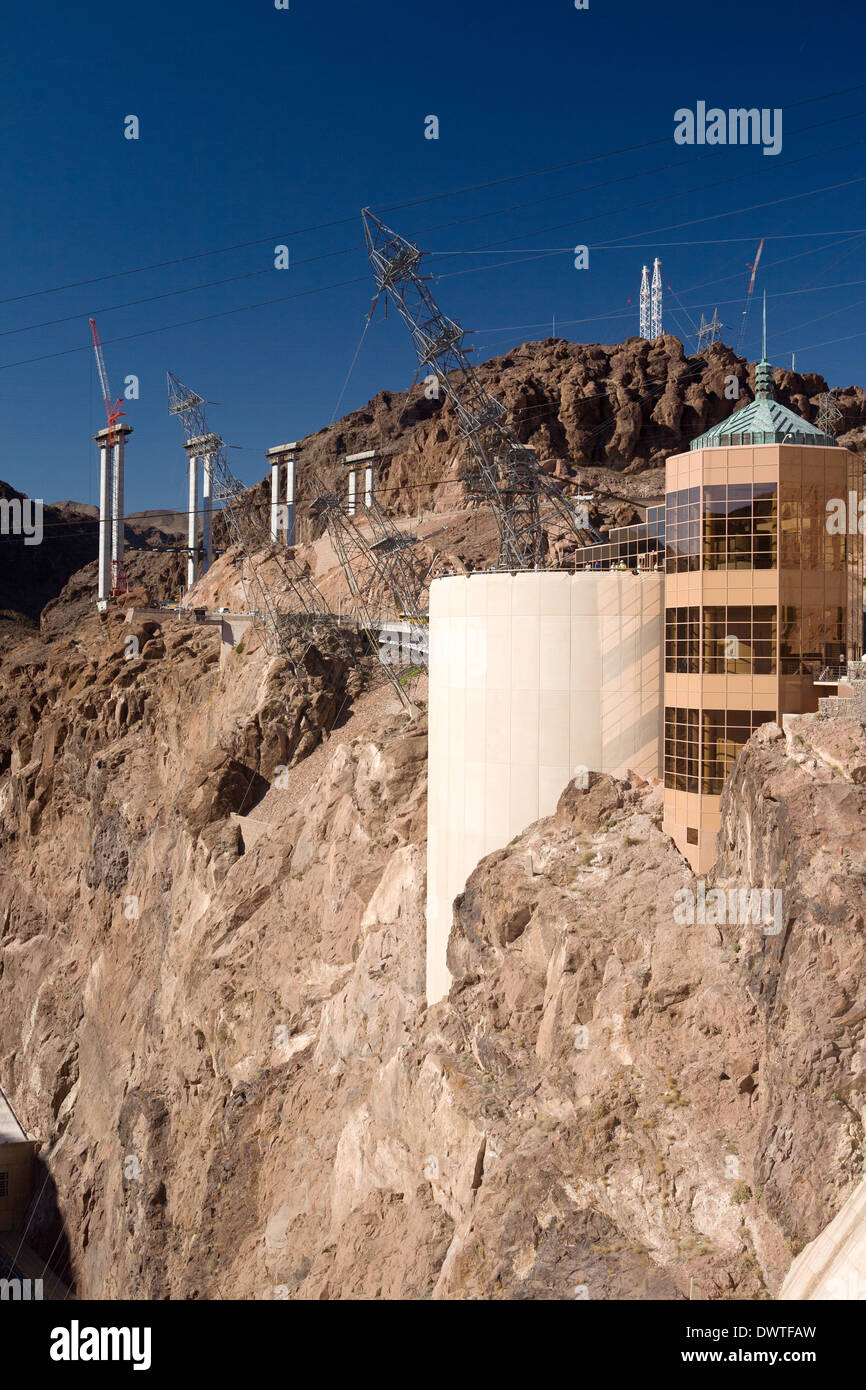 Construction of the Bypass Bridge at the Hoover Dam Stock Photo - Alamy