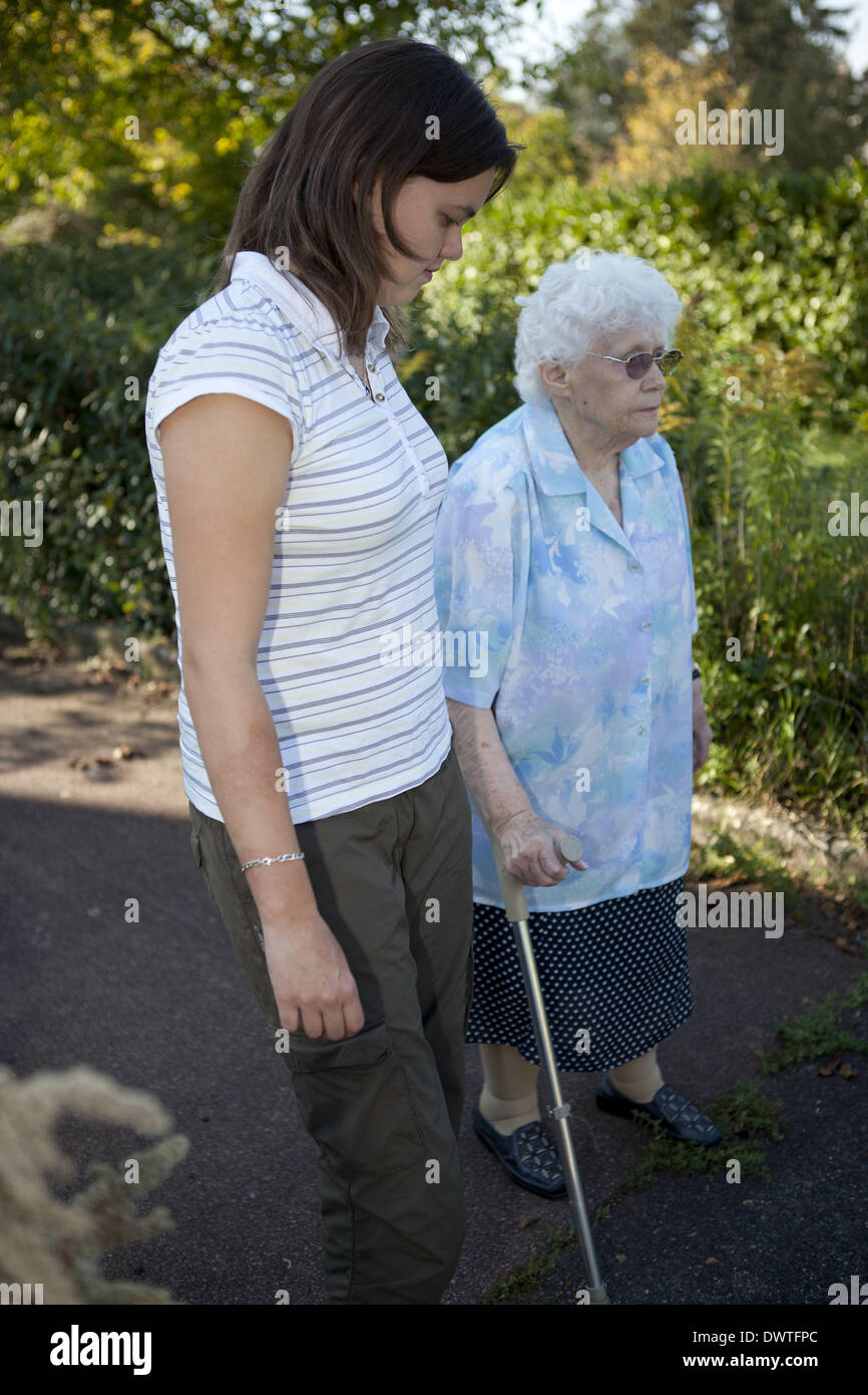 Retirement home outdoor Stock Photo - Alamy