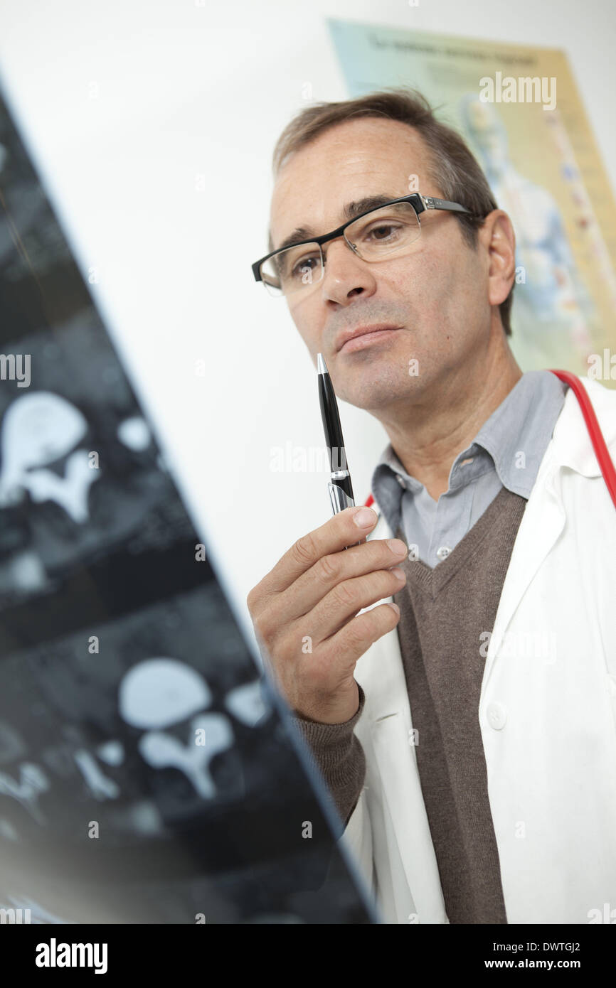 Medical examination radiography Stock Photo - Alamy
