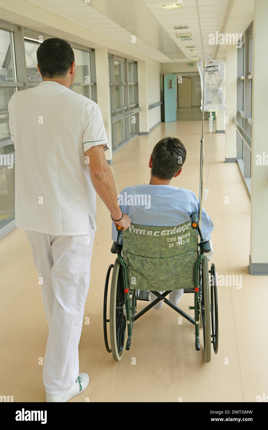 Hospital porter with patient hi-res stock photography and images - Alamy