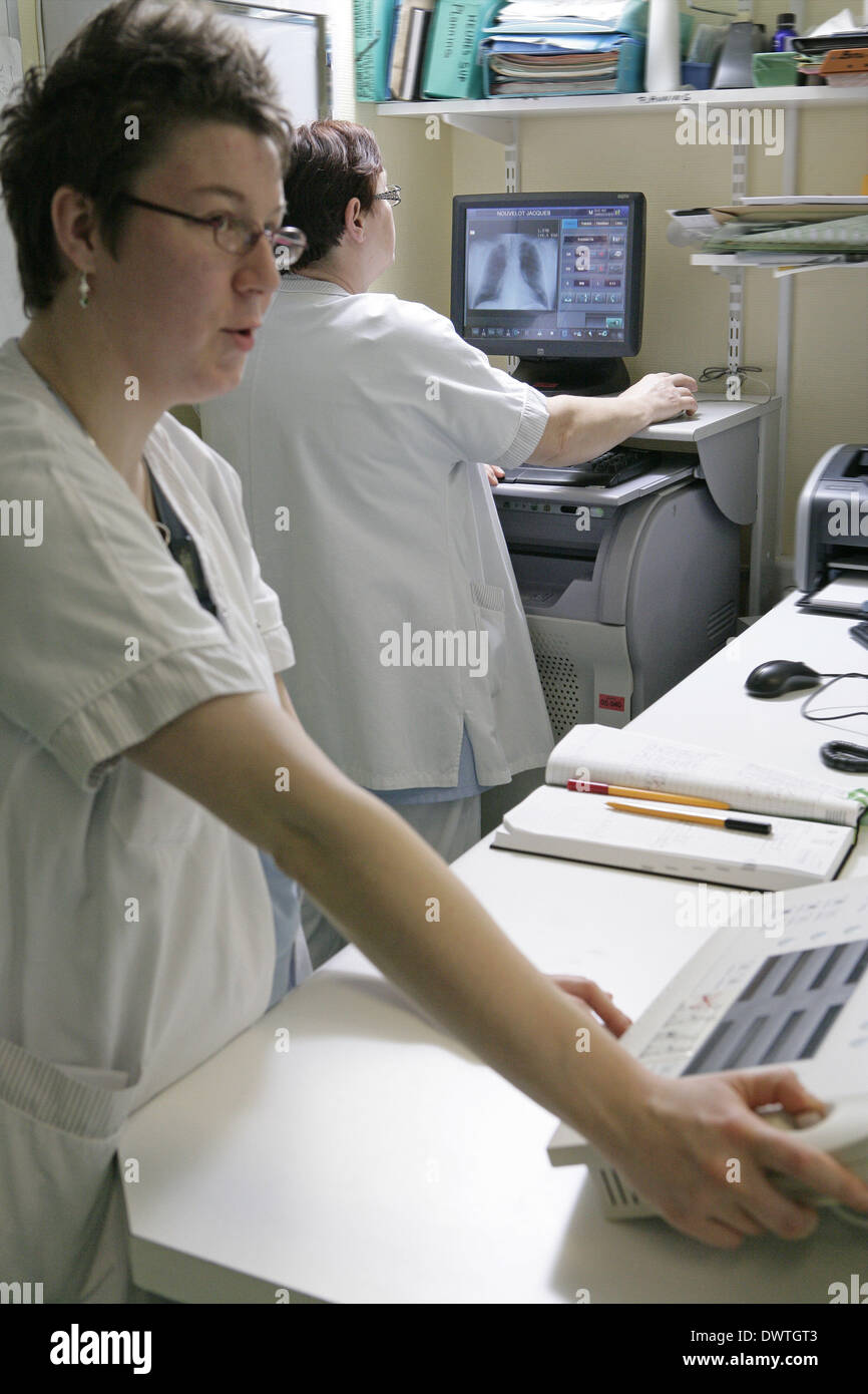 Medical examination radiography Stock Photo - Alamy