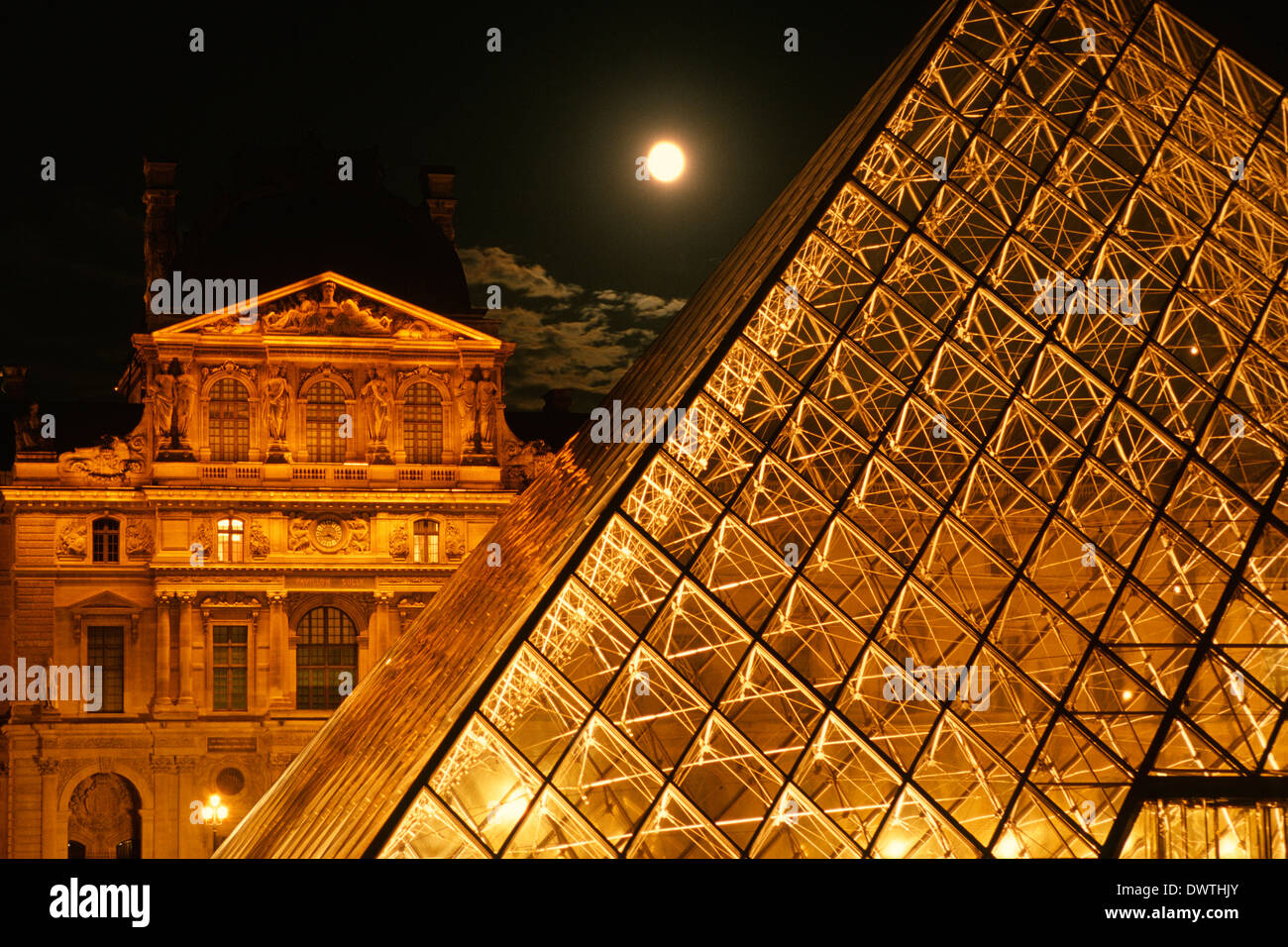 Pavillon sully louvre hi-res stock photography and images - Alamy