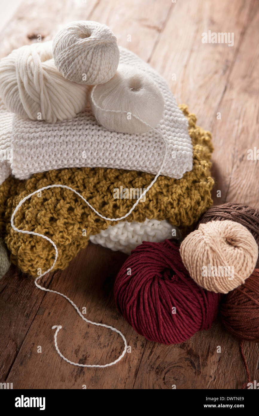 a set of knitting items Stock Photo - Alamy