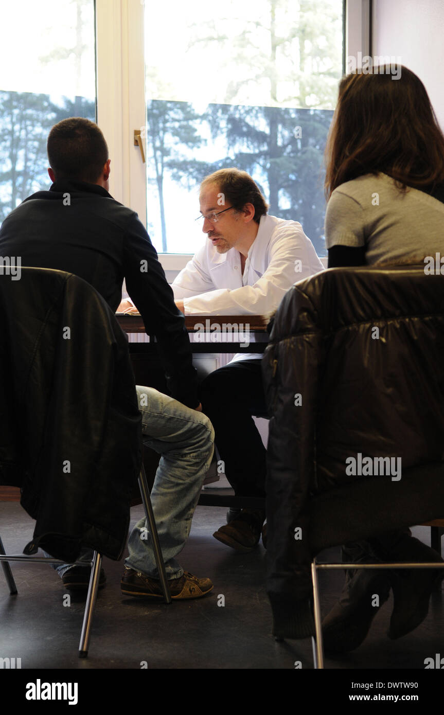 Consultation post operatory Stock Photo - Alamy