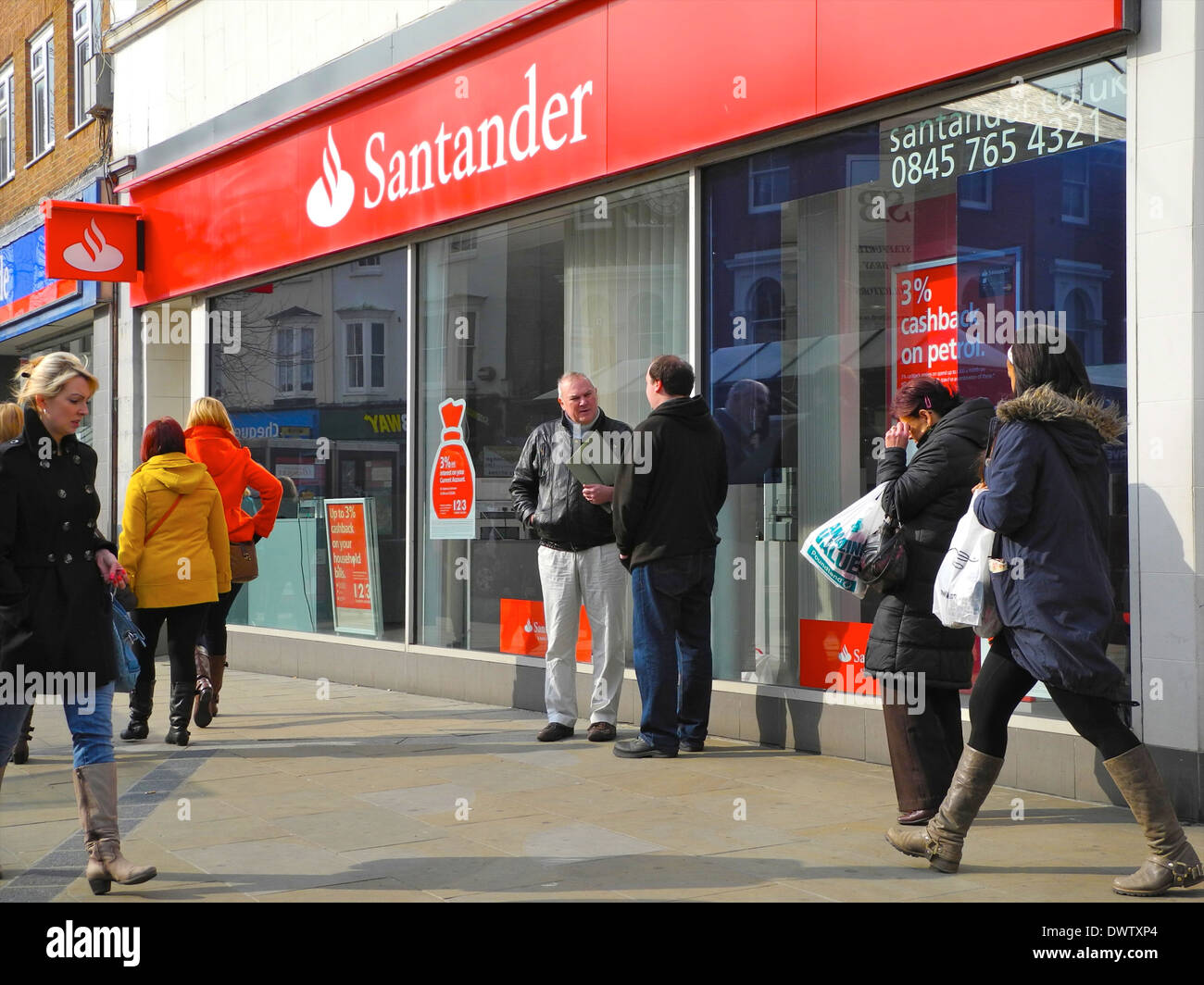 Santander bank branch sign hi-res stock photography and images - Alamy