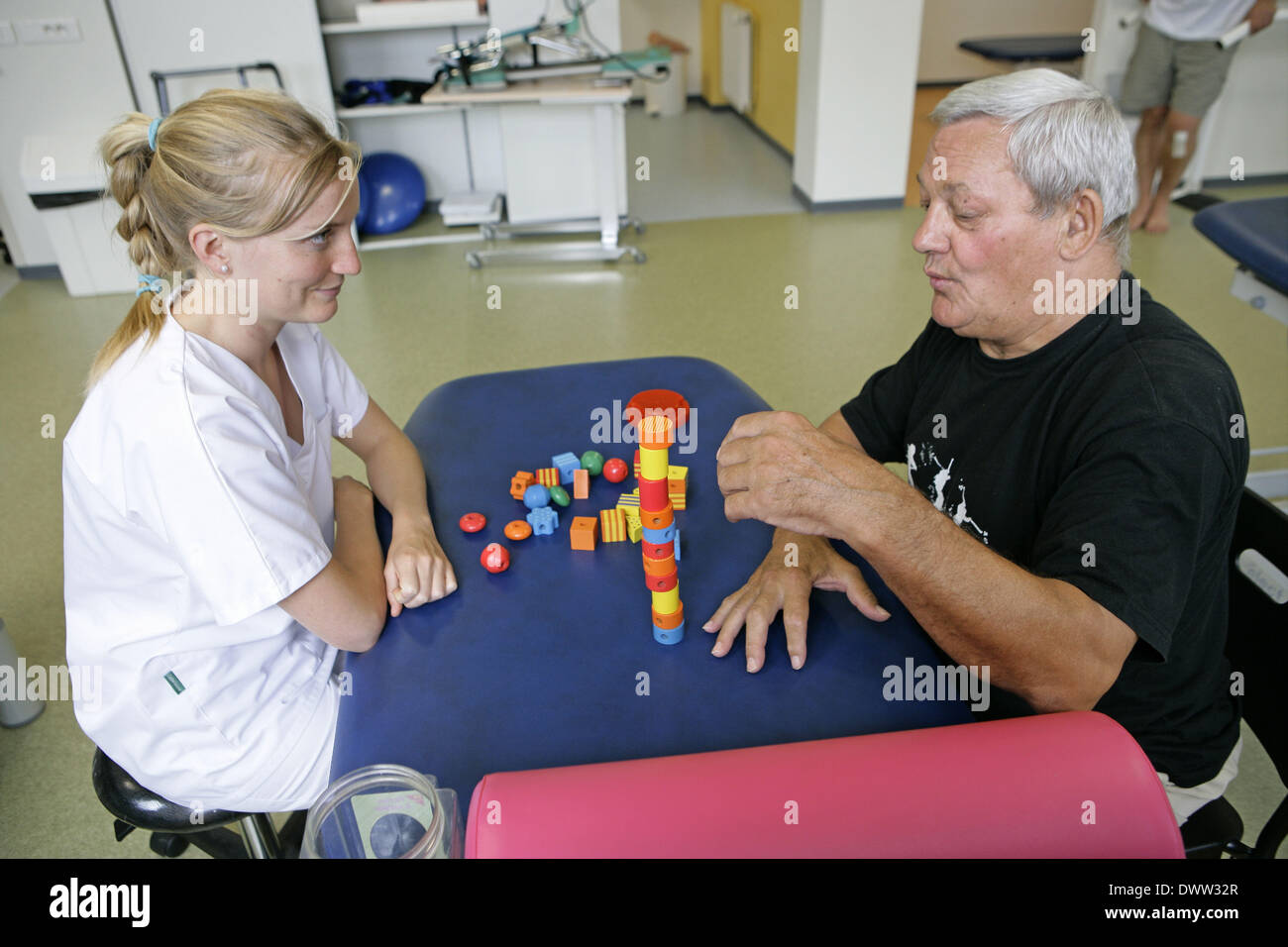 Ergotherapist hi-res stock photography and images - Alamy