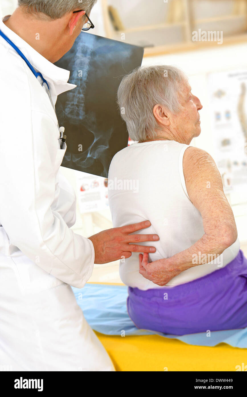Back pain senior Stock Photo - Alamy