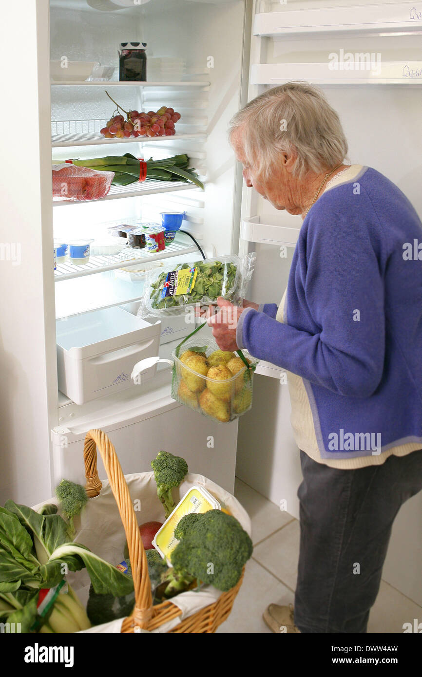 Interior kitchen senior Stock Photo - Alamy