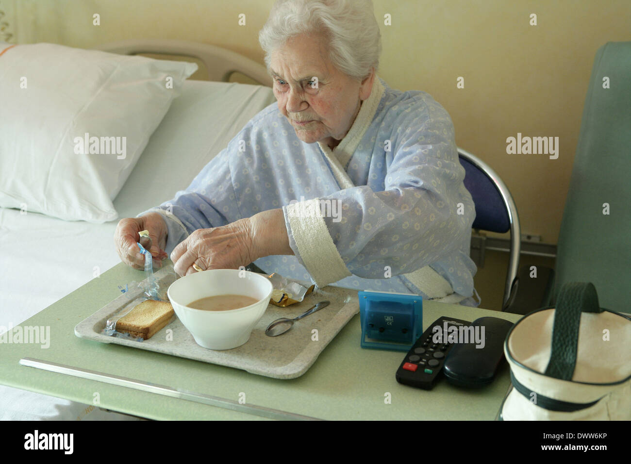 Senior patient hospital Stock Photo - Alamy