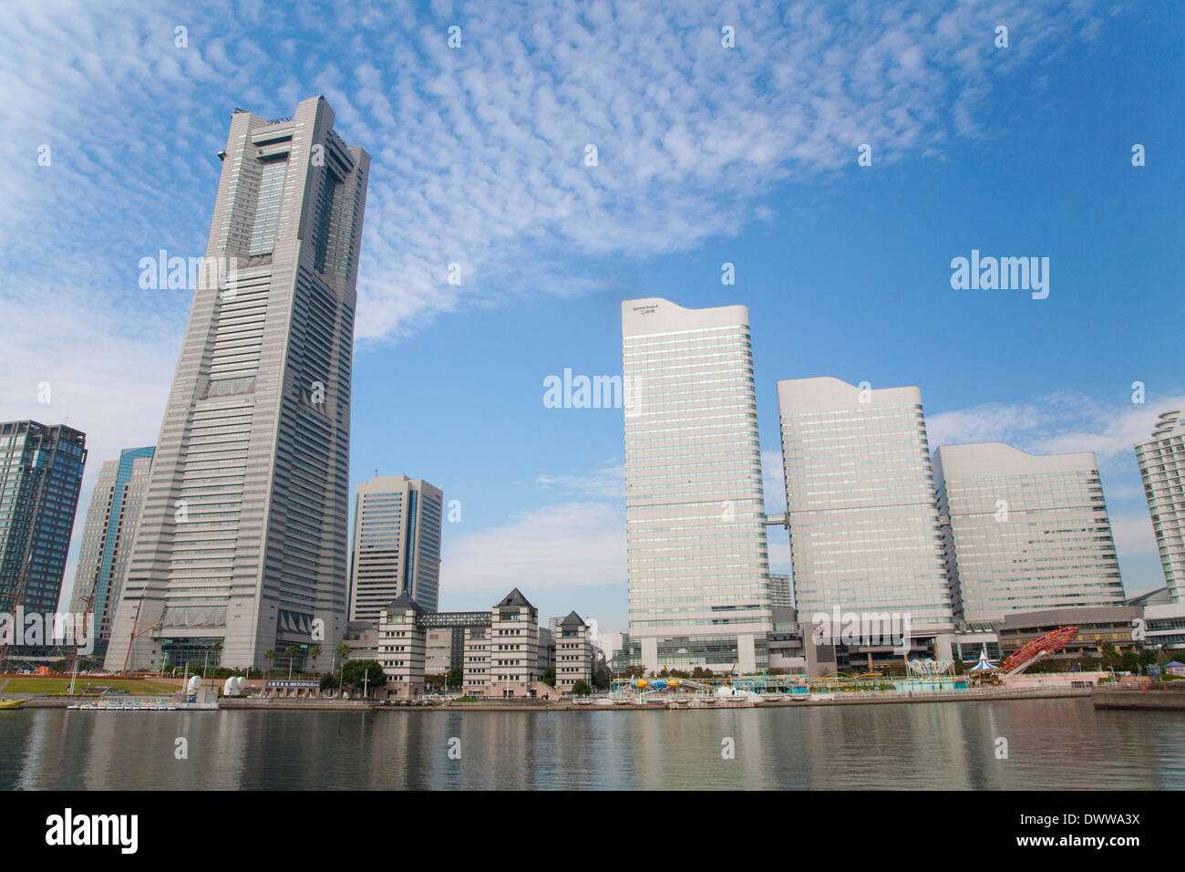 Minato Mirai 21 High Resolution Stock Photography and Images - Alamy