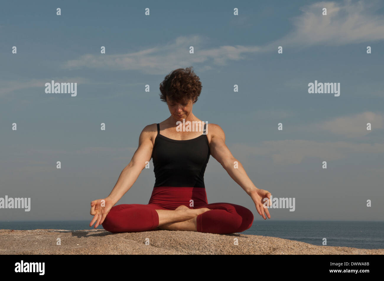 Siddhasana hi-res stock photography and images - Alamy